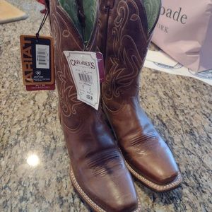 Ariat | Shoes | Nwt Arial Boots Style 5845 Size 7c | Poshmark